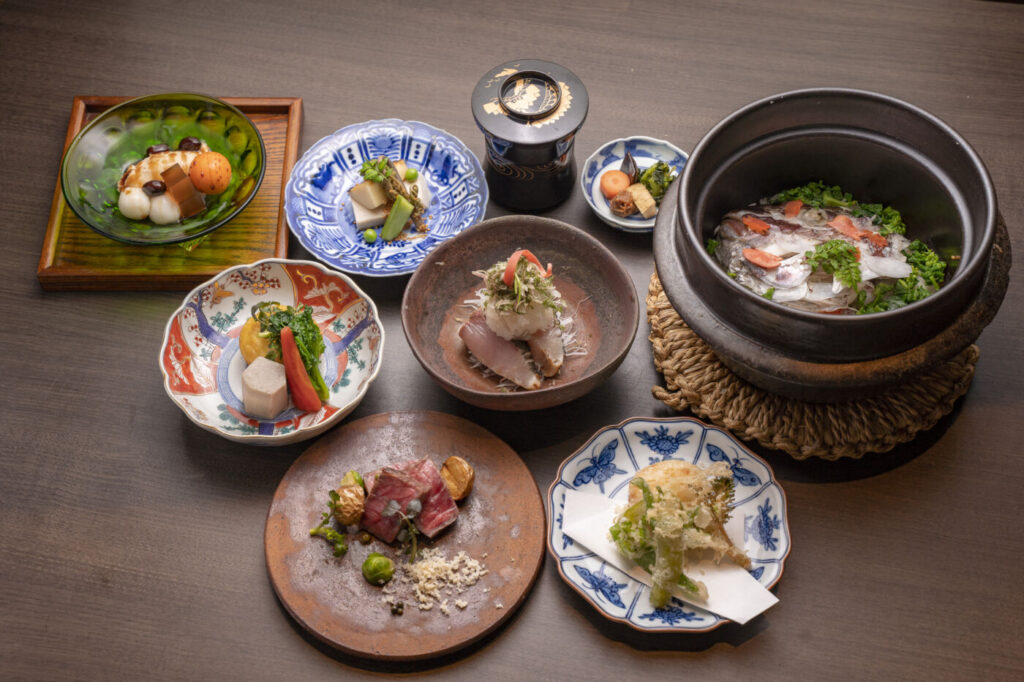 【宮崎県宮崎市】細部まで宮崎の食材と器で店主の情熱みなぎる品々「WASHOKU たか木」 | タウンみやざき