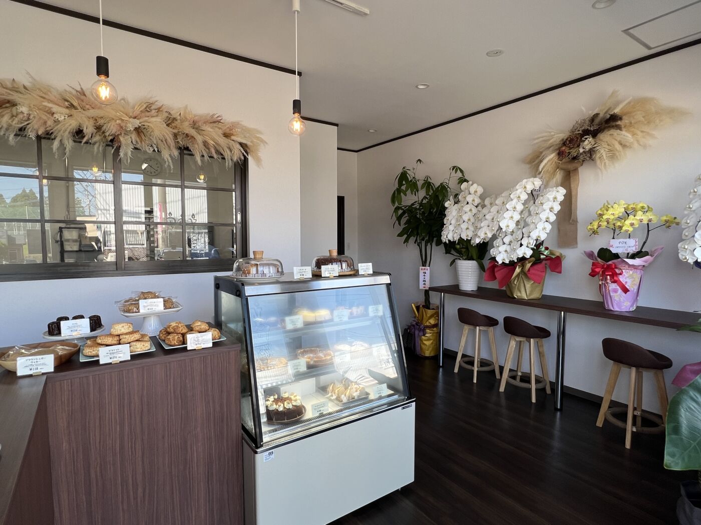 【グルメ・オープン】レトロかわいくて美味なるアメリカンスイーツ専門店「SWEETS SHOP PON」（宮崎県国富町） | タウンみやざき